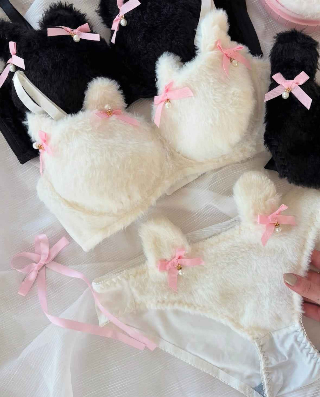 Meaoww Fur Bra Set😸 – Lamaisah pink